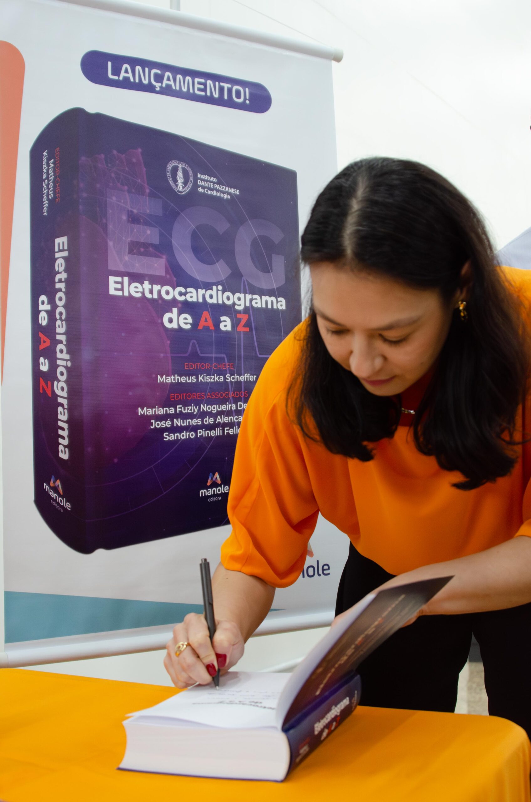 Retrospectiva Aprenda ECG 2024: Um Ano de Conquistas - Aprenda ECG